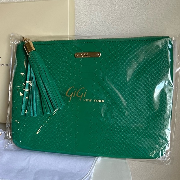 GiGi New York | Bags | Gigi New York All In One Bag Green Embossed ...